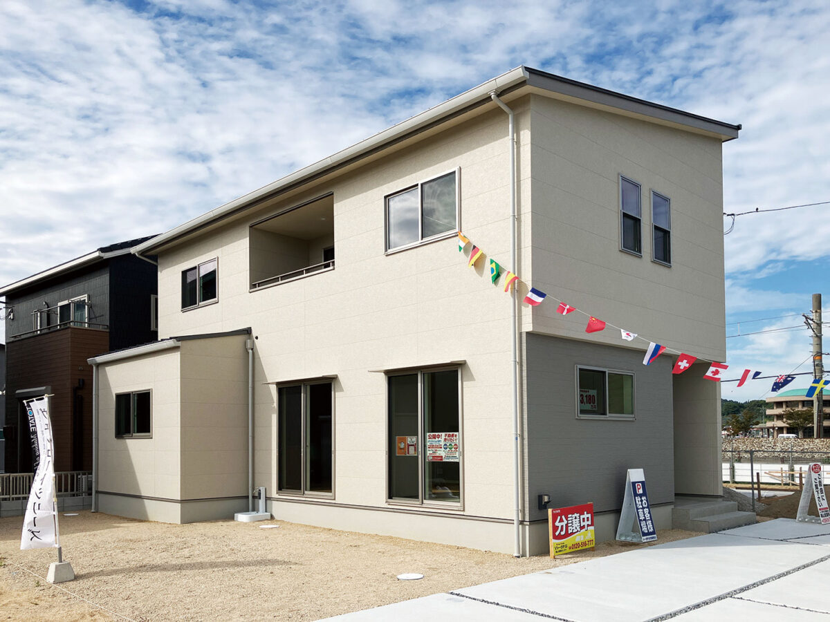 LDK広々約19帖の4LDK！駐車4台可能な広々敷地！ | 11/9(土)10(日) | 岡山県の不動産・住宅(戸建て・マンション・土地)の情報サイト「岡山で暮らす」